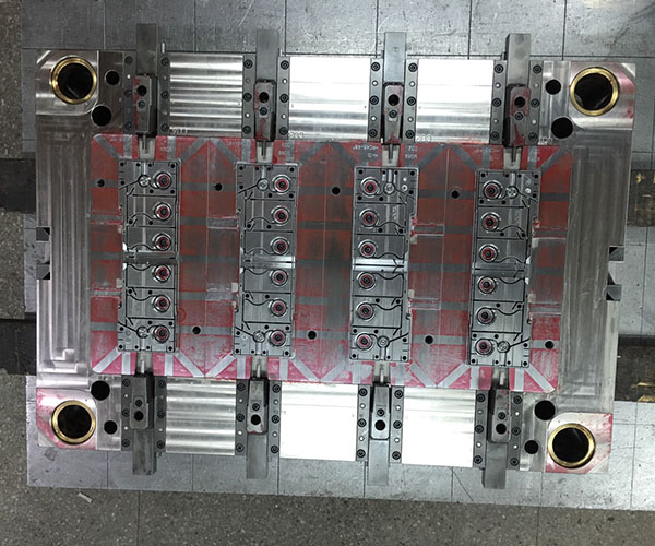 Injection Molding Manufacturers, Automotive Plastic Injection Molding ...